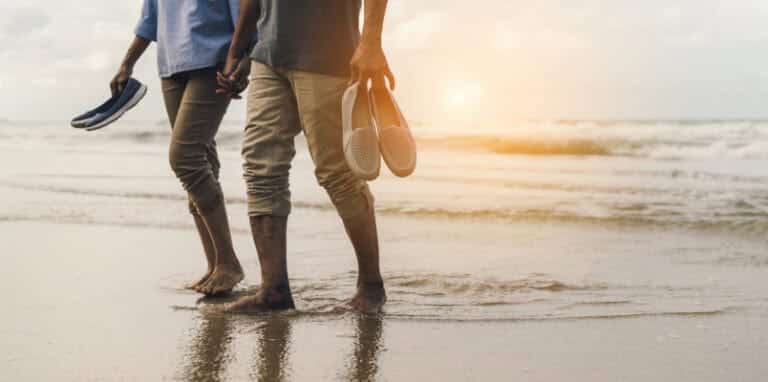 Guide to Tax Form 1099-R and RRB-1099 | TaxAct